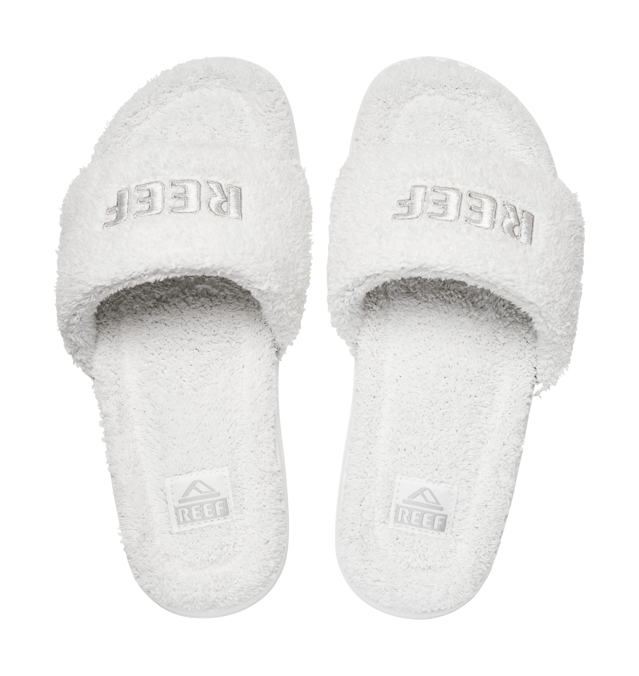 Reef Wants You To Stay Cozy With Their One Slide Chill Slip-On