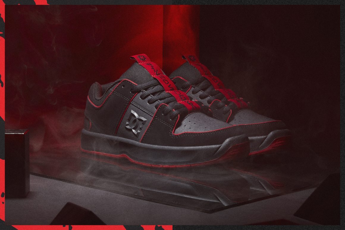 DC Celebrates Star Wars Fan Holiday With Mandalorian Collection